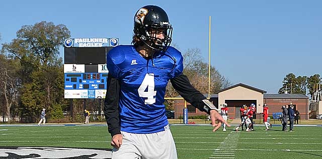 Brady Davis, Starkville, Pro-Style Quarterback