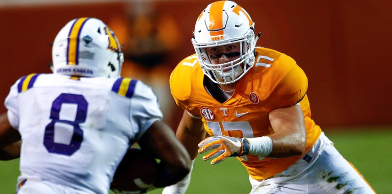 Dillon Bates, Tennessee, Inside Linebacker