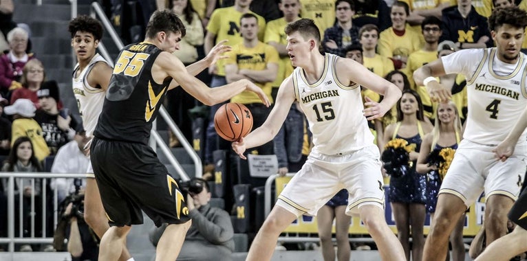 Jon Teske, Michigan, Center (BK)