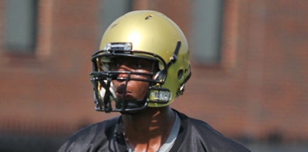 Jonathan Wynn, Minnesota, Strong-Side Defensive End