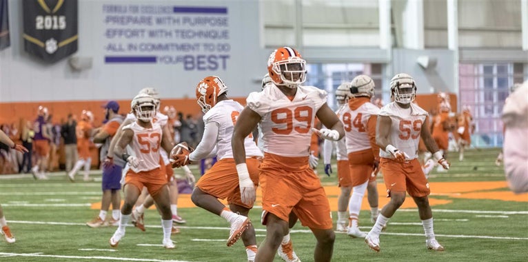 Clelin Ferrell, Clemson, Weak-Side Defensive End